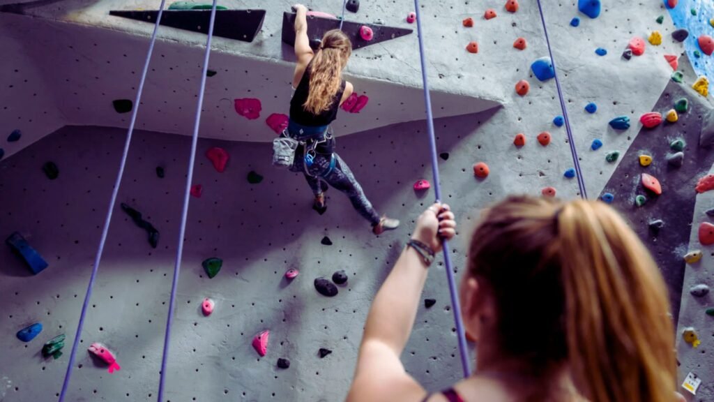 Rock Climbing for Beginners: Complete Start-to-Finish Guide ...